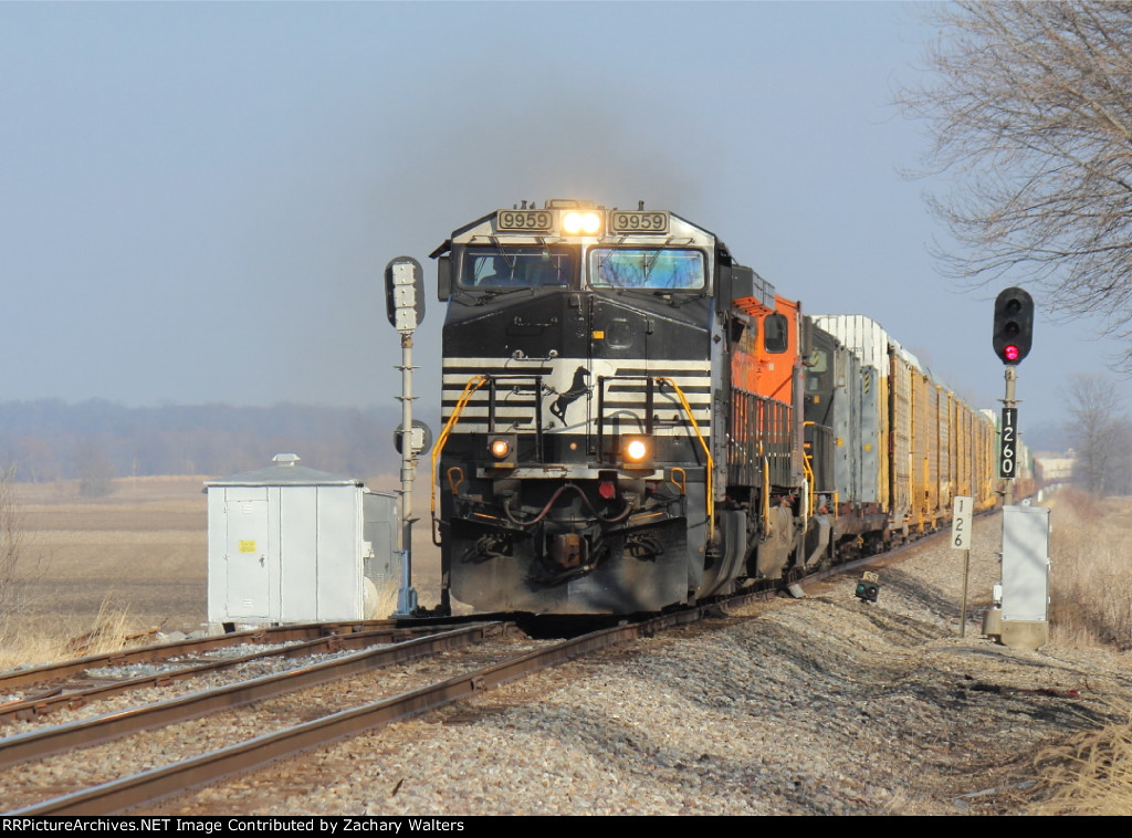 NS 9959 BNSF 4529 NS 6936